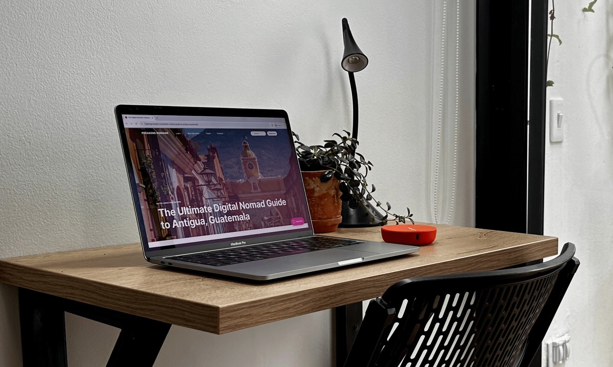 SIMO Solis Lite Review: Coolest Pocket-Sized Wi-Fi Device? (Tested)